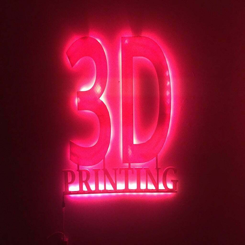 Fichier STL gratuit Panneau LED imprimé en 3D 🆒・Plan pour imprimante 3D ...