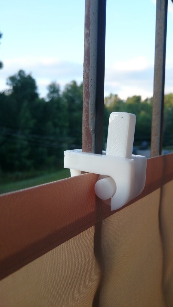 Free STL file Balcony Privacy Screen Holder・3D print design to download ...