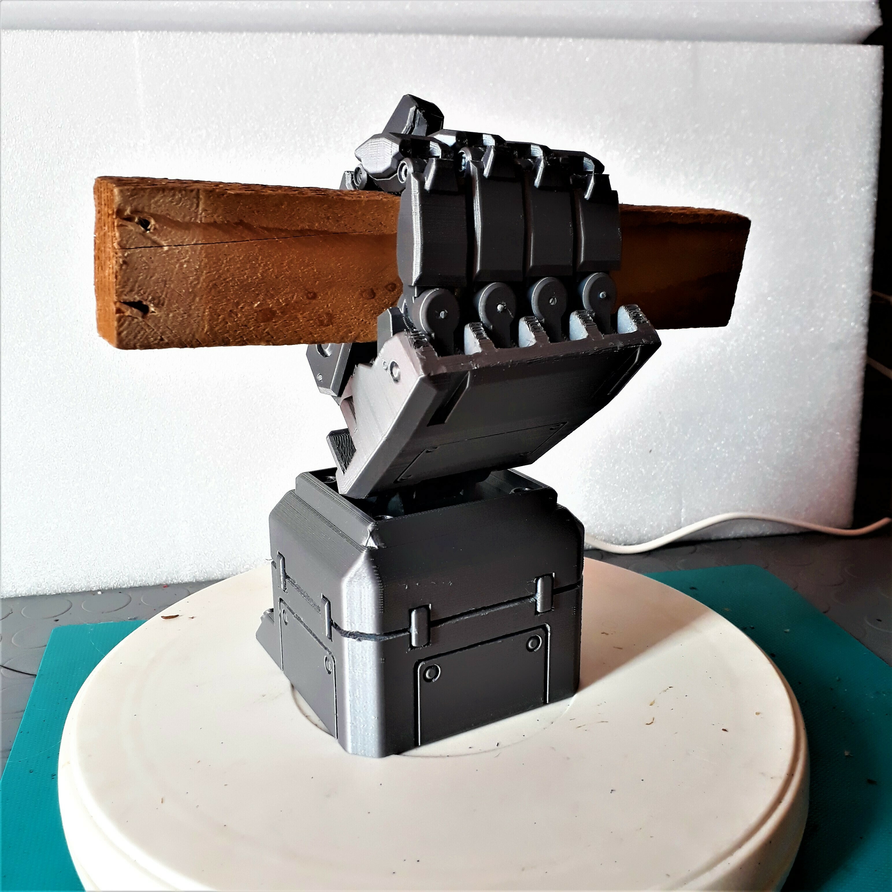 3D file Gundam RX78 Perfect Hand 🤖・3D printing model to download・Cults