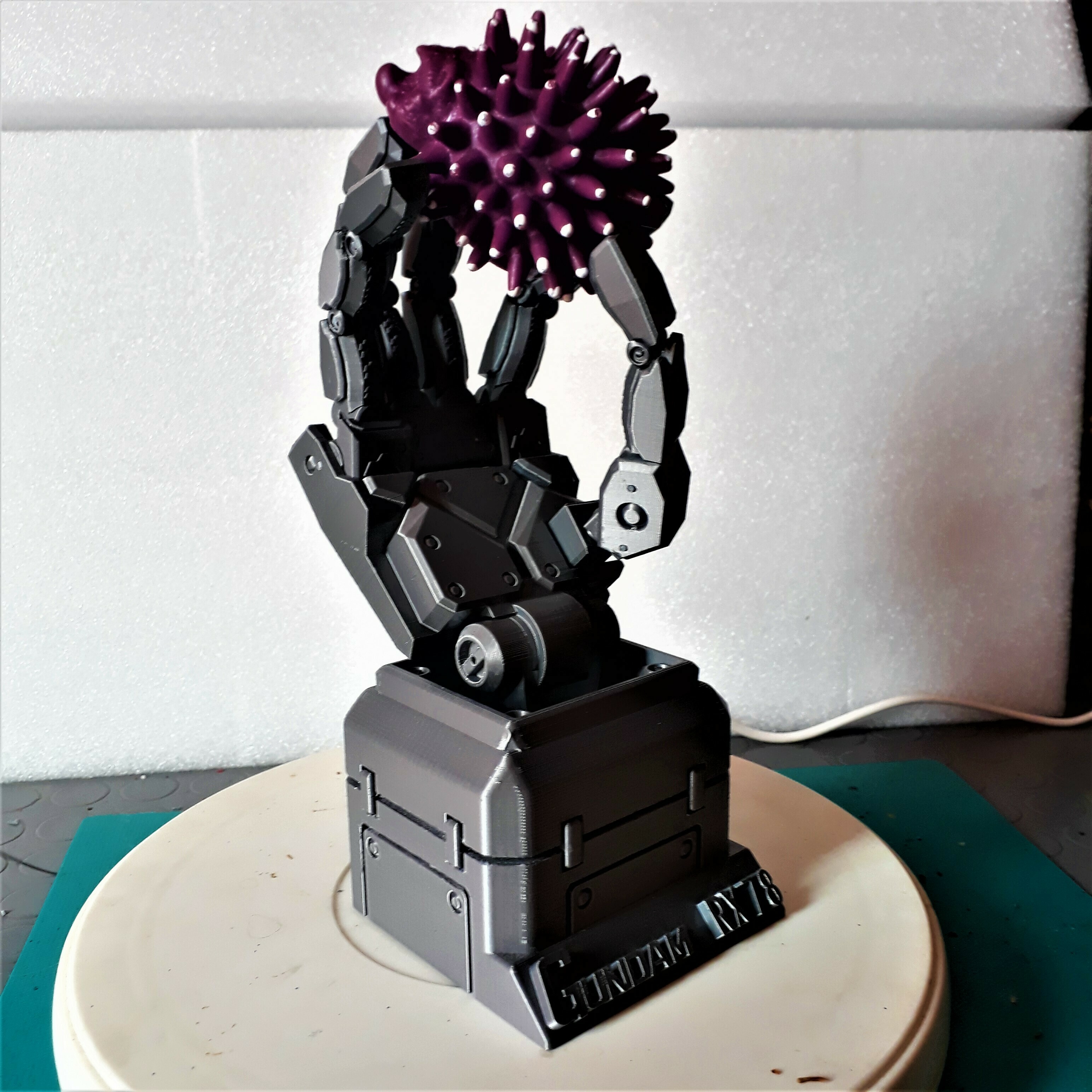 3D file Gundam RX78 Perfect Hand 🤖・3D printing model to download・Cults