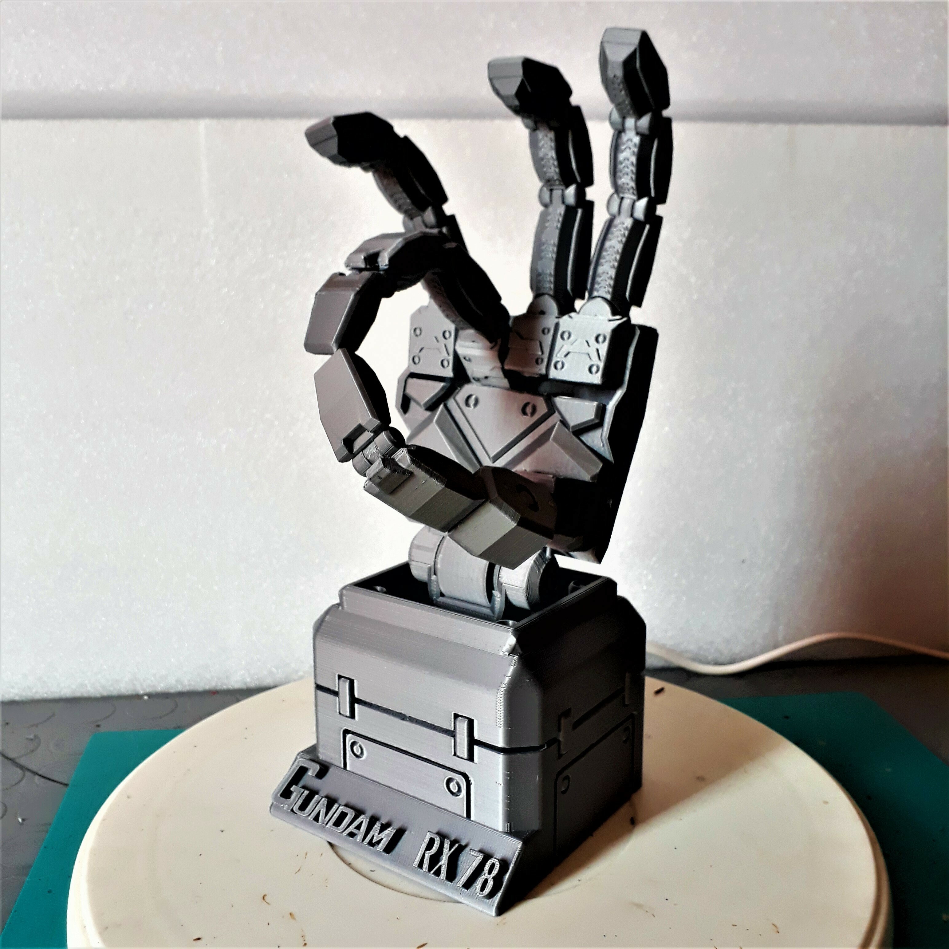 3D file Gundam RX78 Perfect Hand 🤖・3D printing model to download・Cults