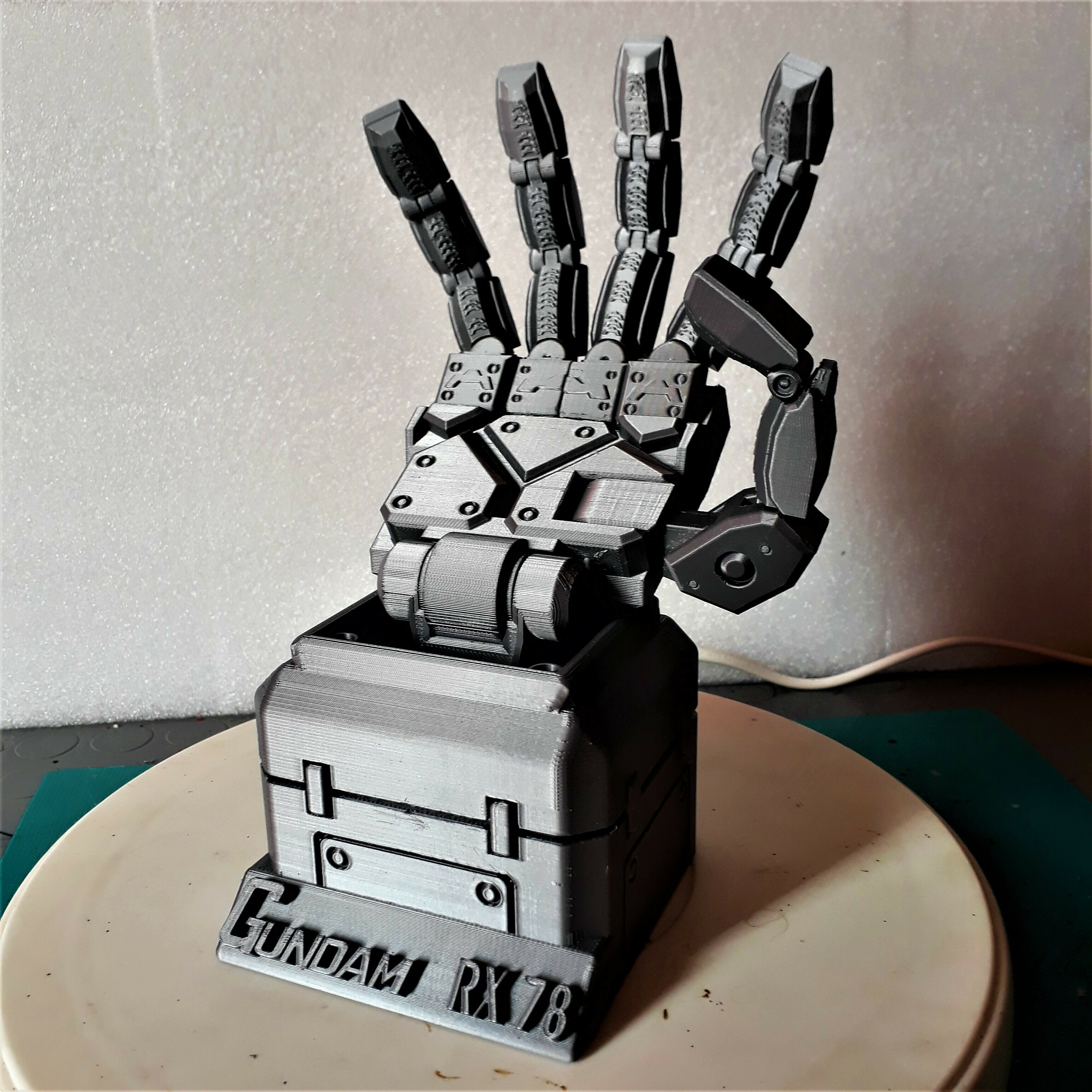 3D file Gundam RX78 Perfect Hand 🤖・3D printing model to download・Cults