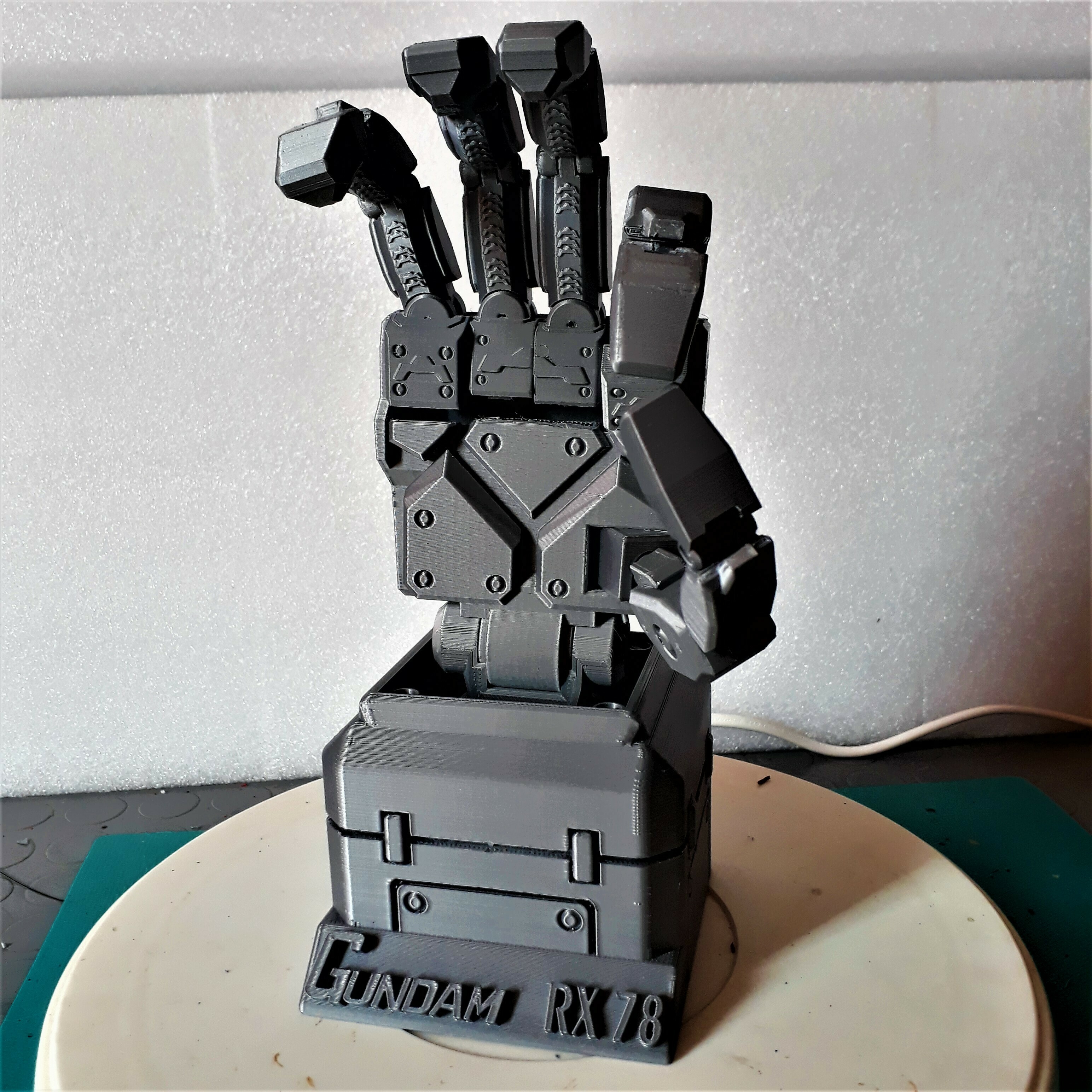 3D file Gundam RX78 Perfect Hand 🤖・3D printing model to download・Cults