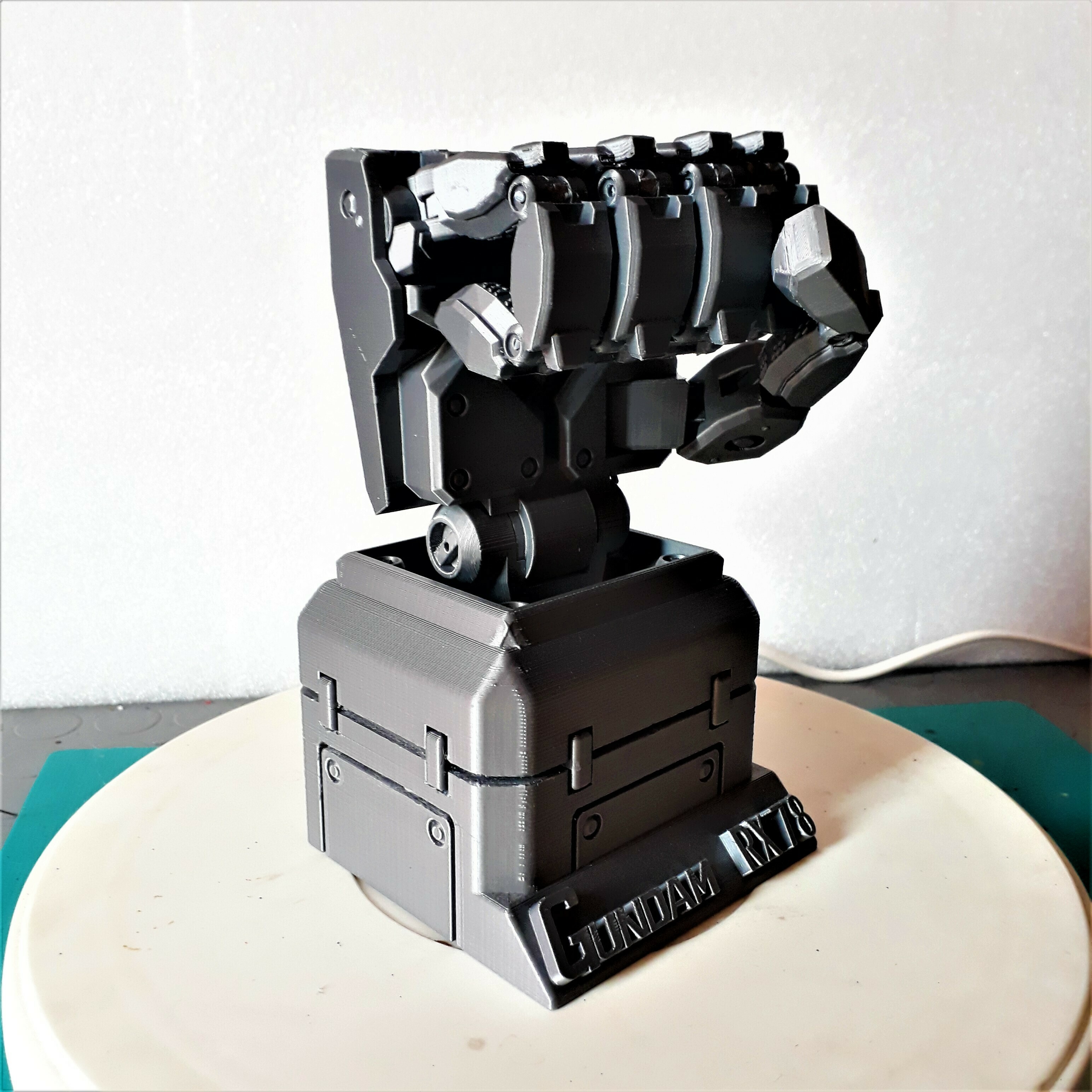 3D file Gundam RX78 Perfect Hand 🤖・3D printing model to download・Cults