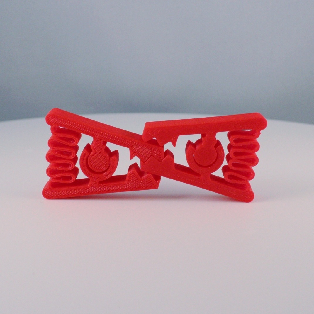 3D printable Compliant Clip • made with Ultimaker 2+・Cults