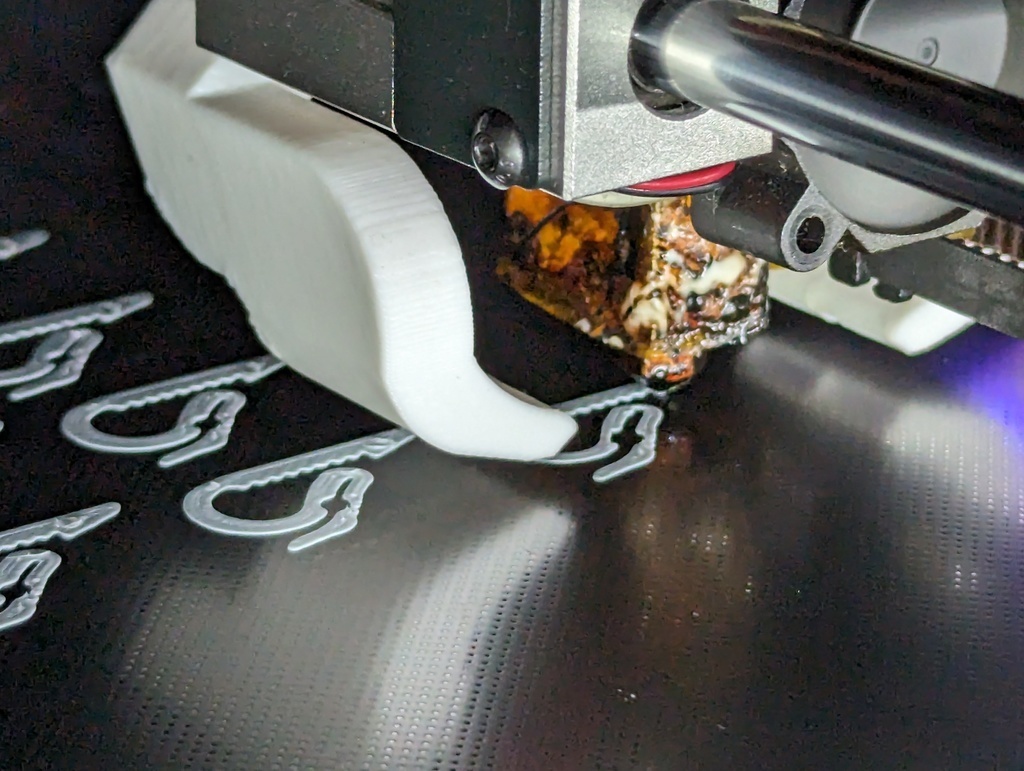 Free 3D file Sermoon D1 8mm LED Light Bar 🧞‍♂️・3D printing template to ...