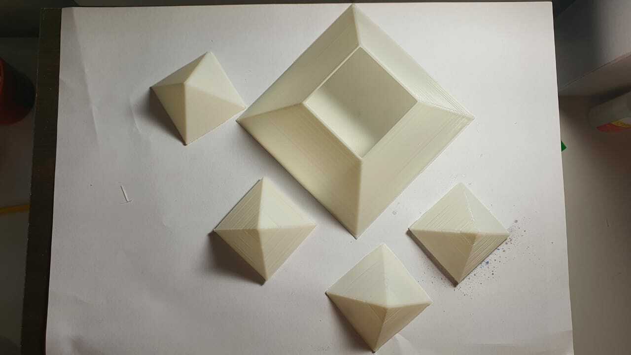 Файл STL PYRAMID BOX STUFFS・Шаблон для загрузки и 3D-печати・Cults