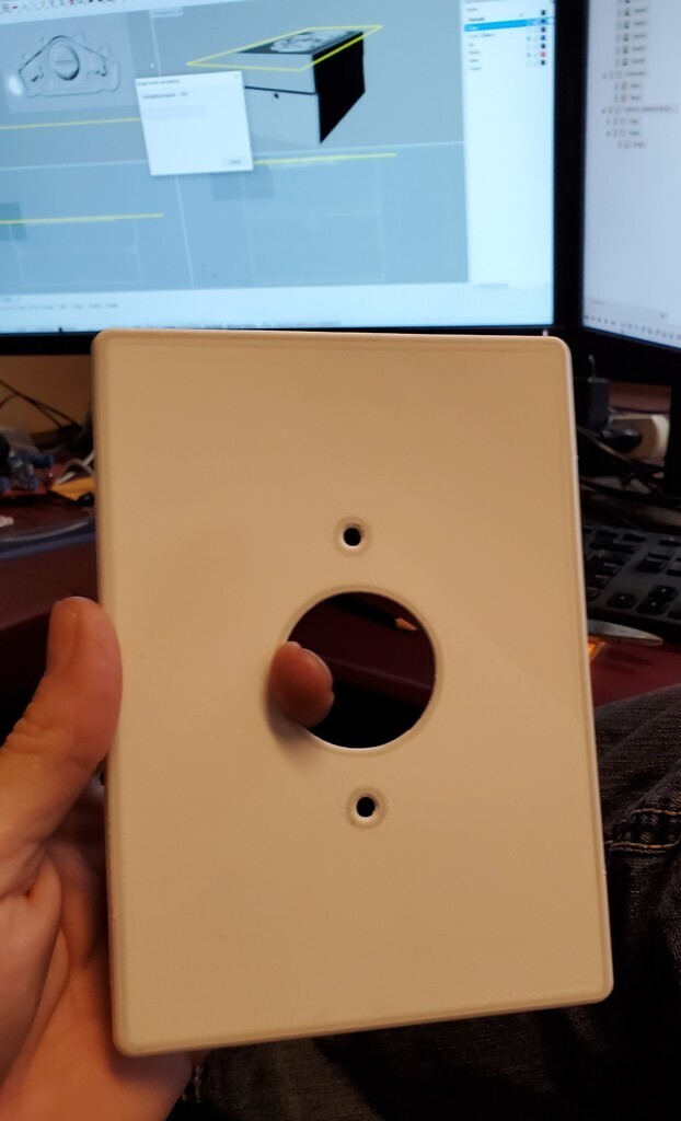 Free STL file Oversized Circular Wall Plate・3D printable model to ...