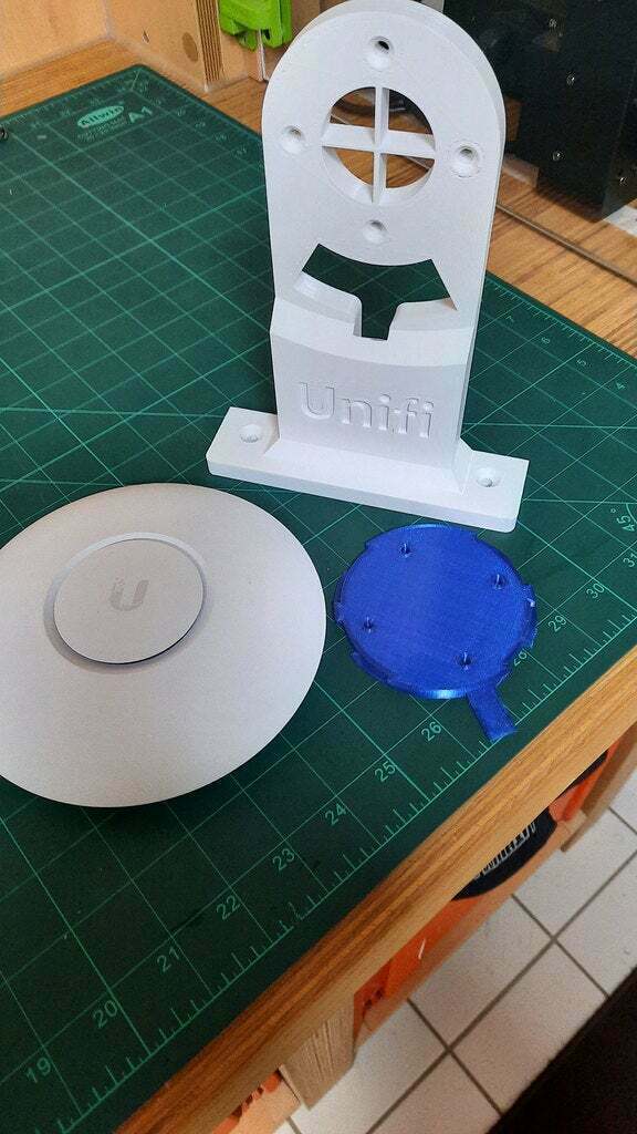 Archivo STL gratis Halter Unifi AccessPoint AC-Lite・Plan imprimible en ...