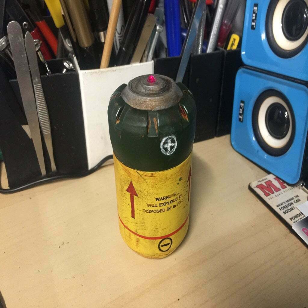 Free STL file Fallout - Fusion Cell - Internet Monitor 🔧・Template to ...