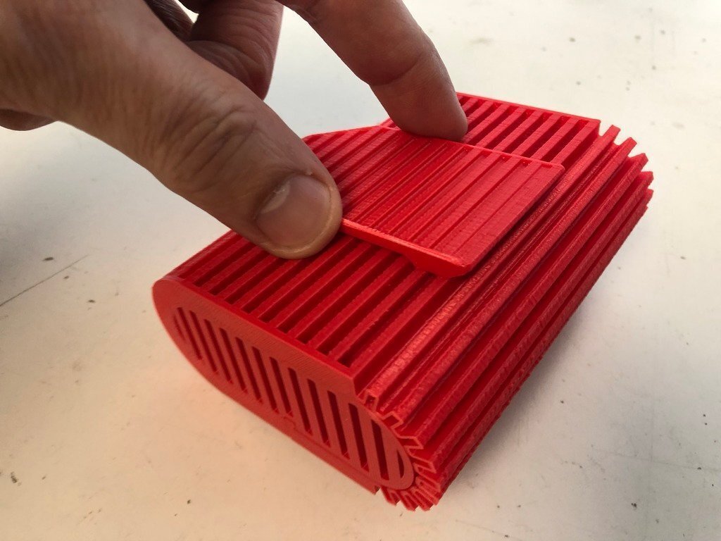 Free STL file Fanny Pocket (Print in Place)・3D print design to download ...