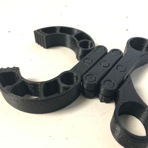 Download free STL files The Claw Grabber II (Print & Play) ・ Cults