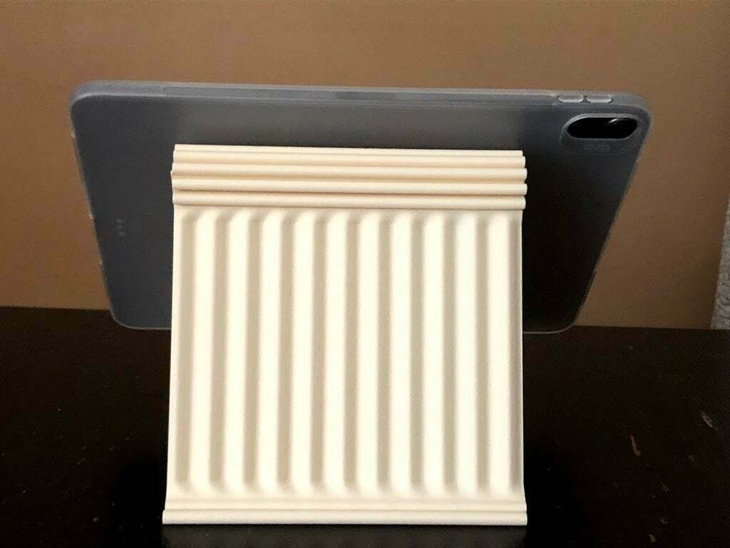 Free STL file iPad Stand・3D print model to download・Cults