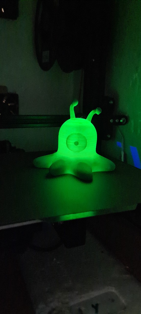 Free STL file Brain slug, brain slug futurama・3D printer model to ...