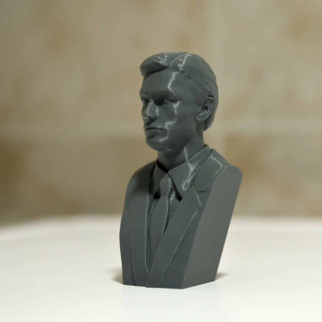 Free STL file Alain Delon 🗿・Model to download and 3D print・Cults