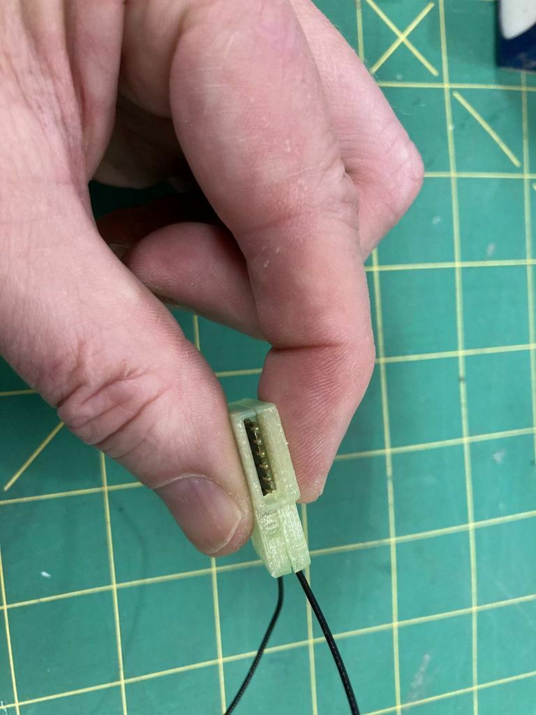 Free 3D file FrSky Archer RS Case・3D printing model to download・Cults