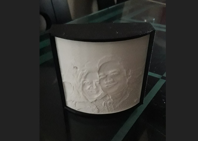 Archivo 3D gratis Caja Litofania curva - Caja curva de litofania 🗿 ...