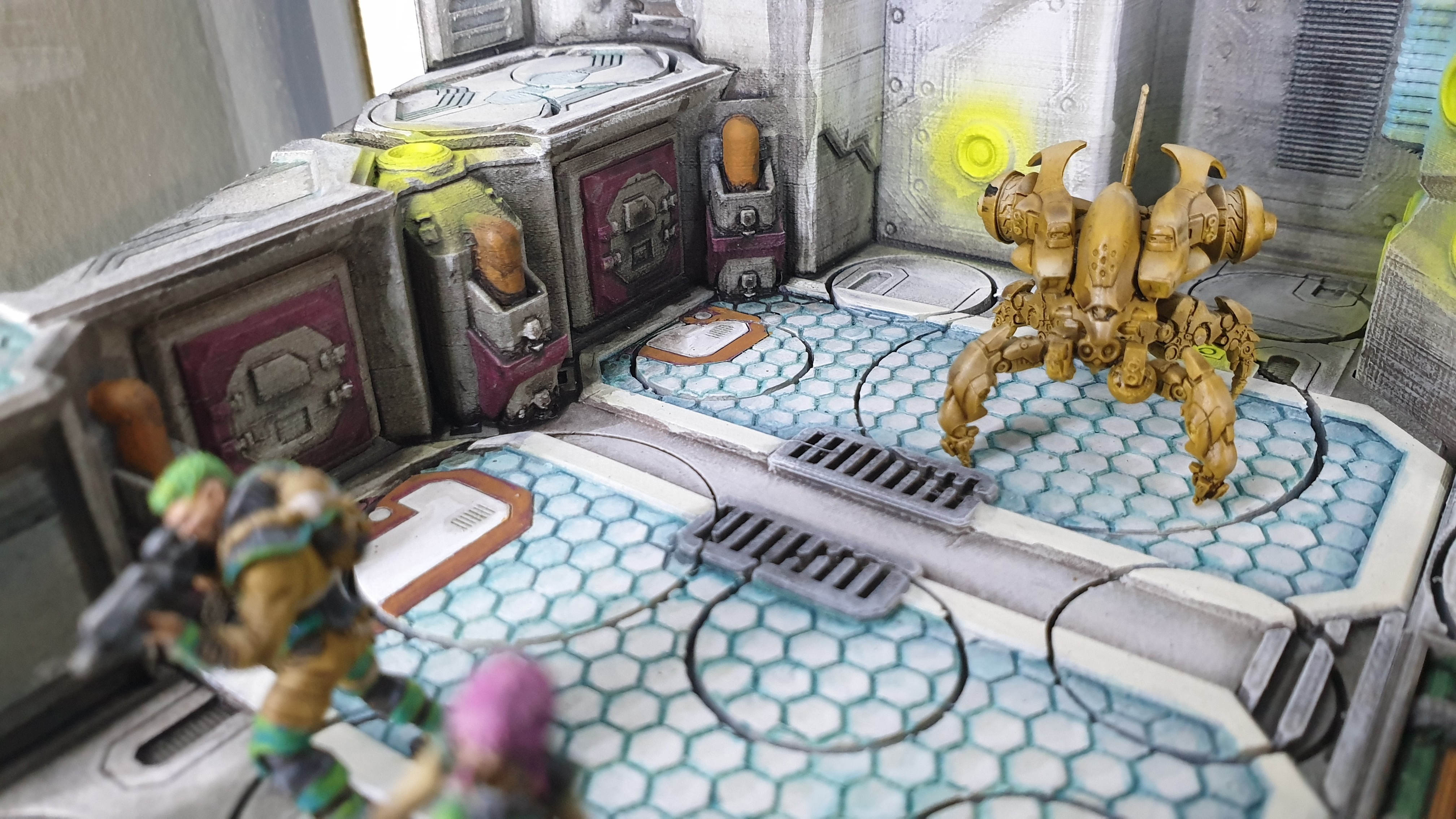 STL file The Facillity - a futuristic Miniature Display ♾️・Template to ...