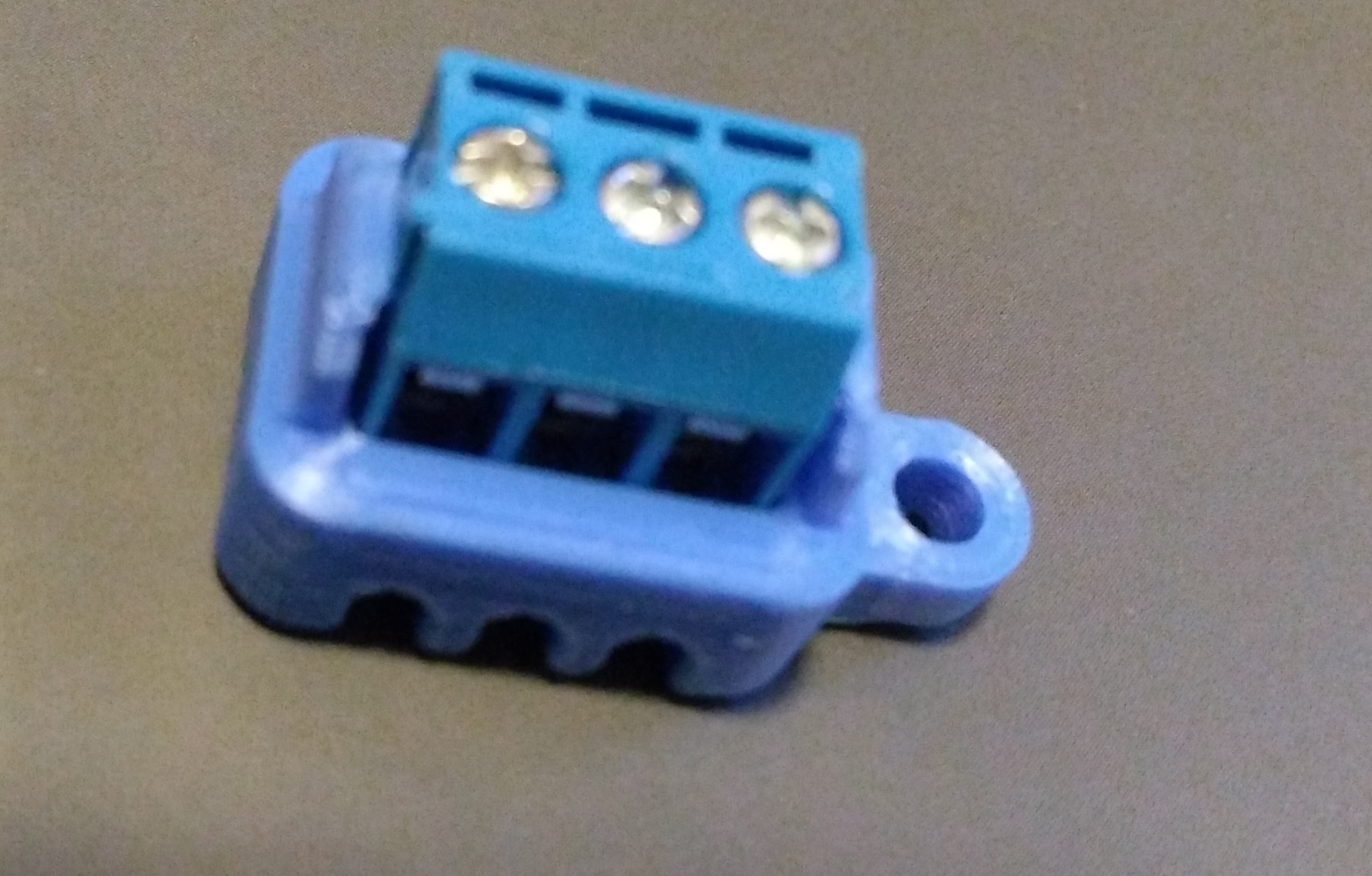 Download free STL file Terminal block PCB holder • 3D printable object ...