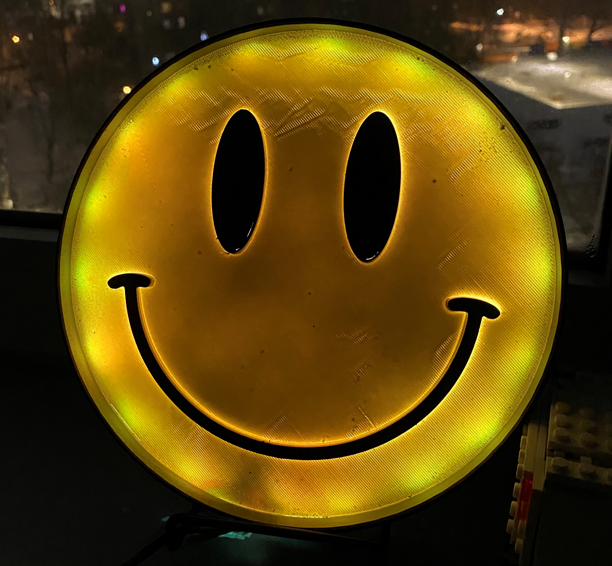 Free STL file Smile led lamp 🔦・3D printable model to download・Cults