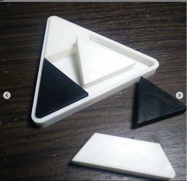 STL file Triangle puzzle for kid・3D printable design to download・Cults