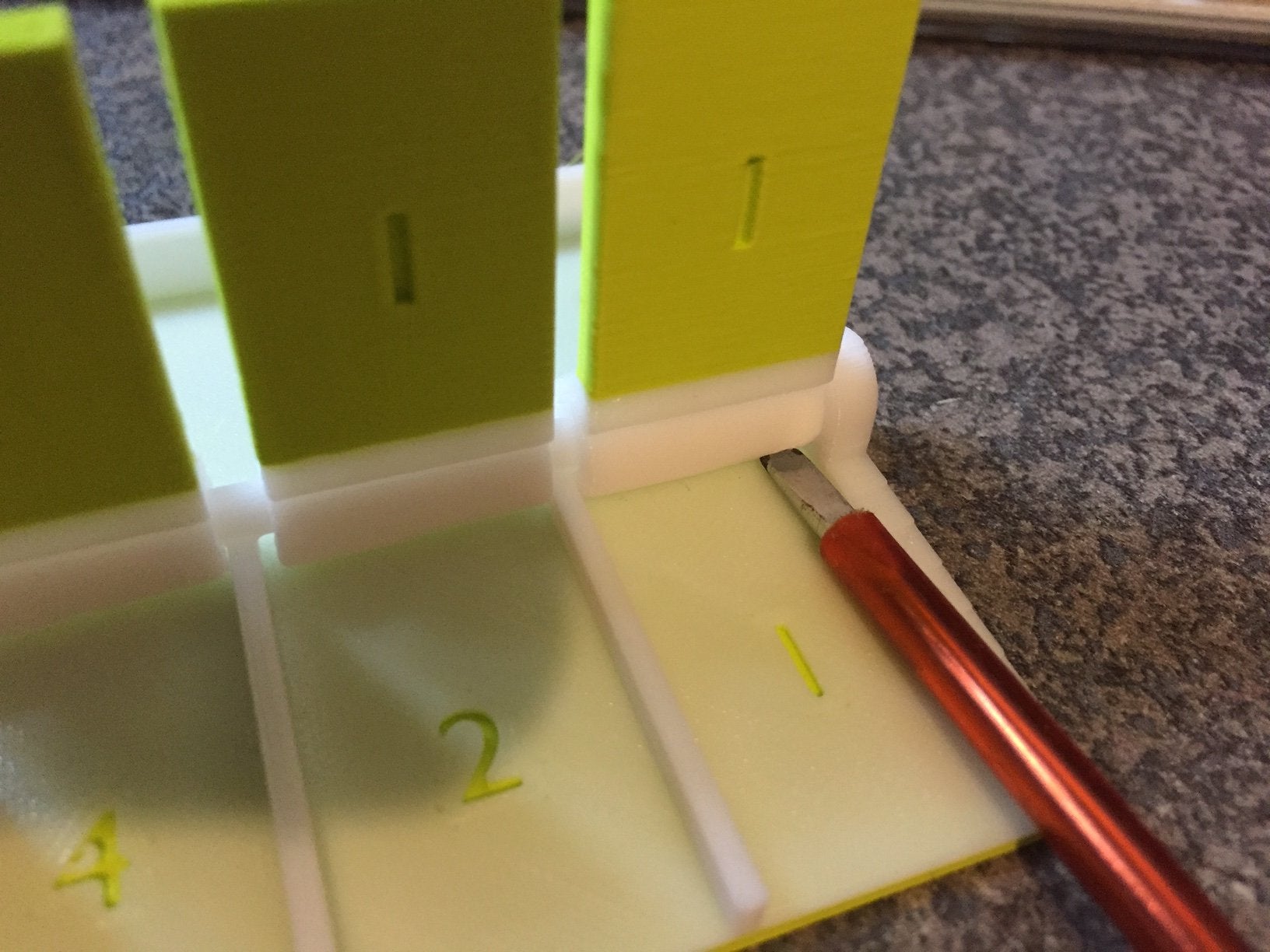 Fichier STL gratuit binary to decimal converter・Modèle pour imprimante ...