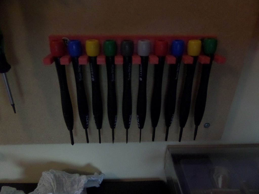 Free STL file Small screwdriver holder・3D print object to download・Cults