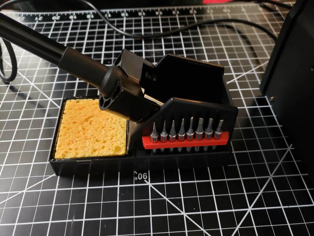 Free 3D file 8586 / 858D Rework soldering iron tip Holder・3D printer ...