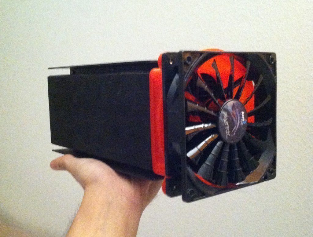 Free STL file 92mm to 120mm PC Fan Adapter / Reducer Flush-Fit Wide ...