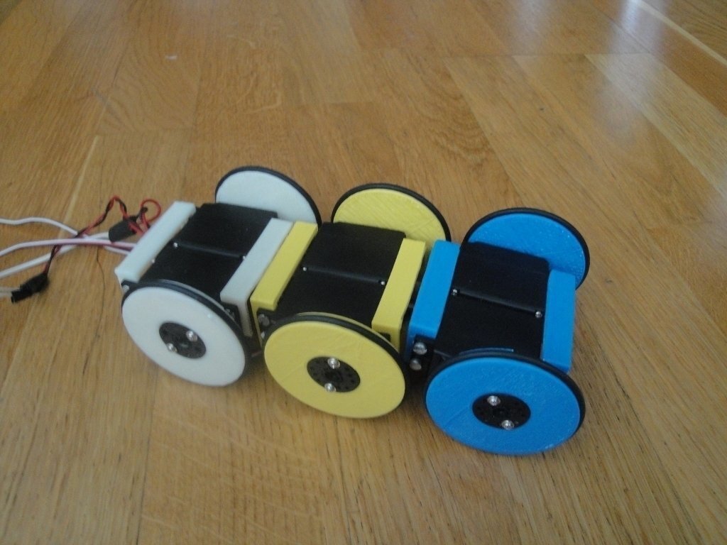 Free STL file MiniSkybot Robot Chassis・3D printing model to download・Cults