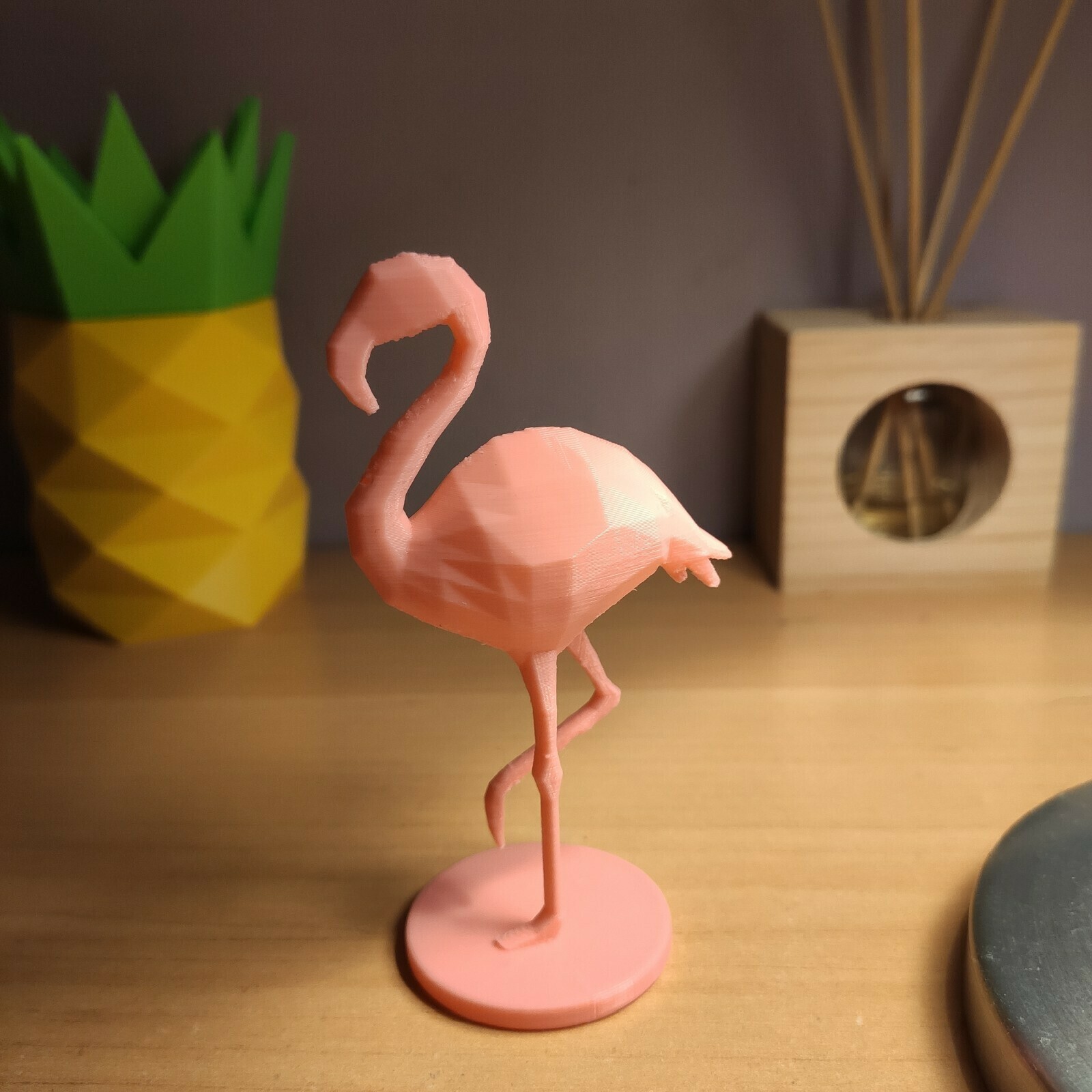 3D file Flamingo Low Poly・3D printer model to download・Cults