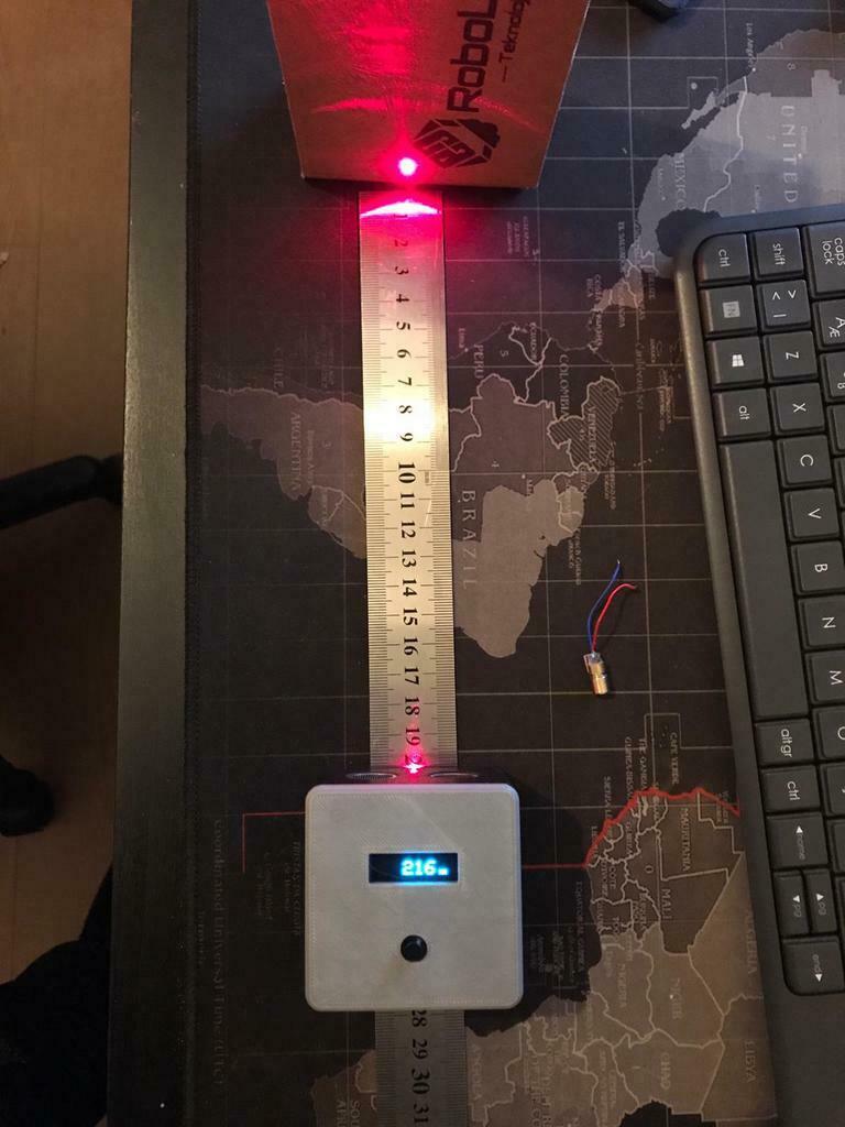 Fichier 3D gratuit Compteur de distance numérique・Design imprimable en 3D à télécharger・Cults
