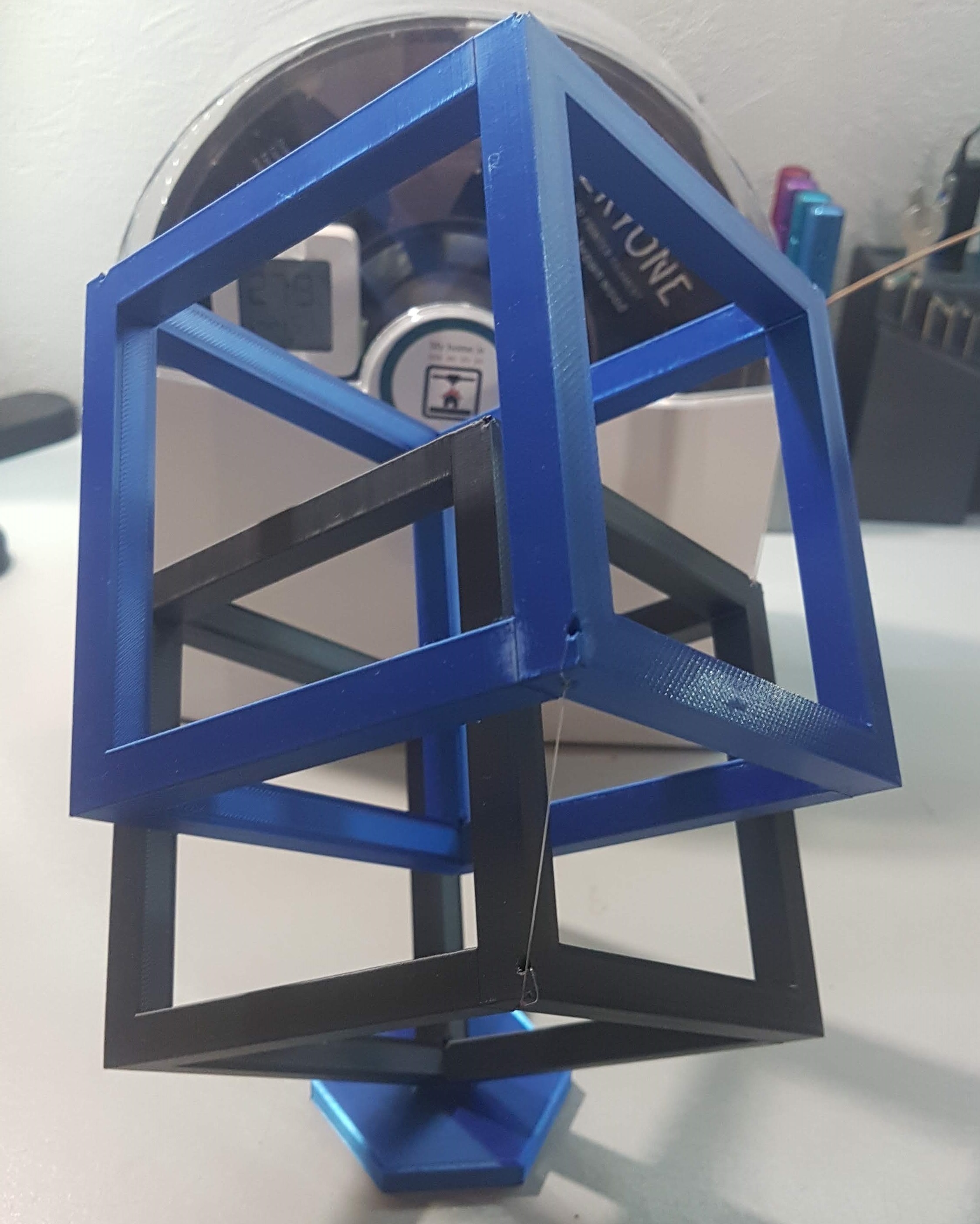 3D printer Levitating cube - Tensegrity • made with Crelity Ender 3・Cults