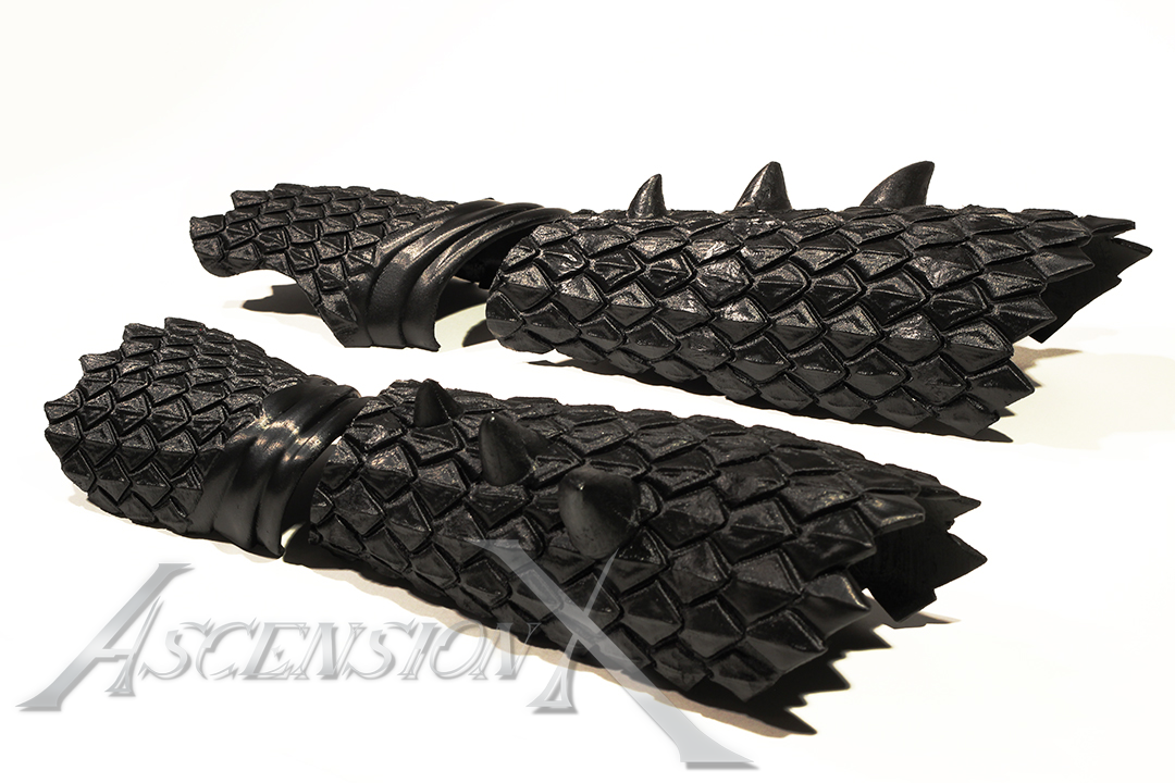 STL file Dragon bracers for cosplay and larp・3D printing idea to ...