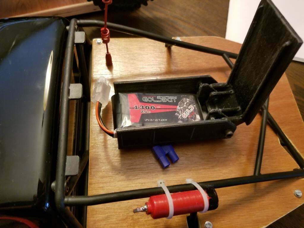 Free STL file Vaterra Ascender auxiliary battery box・3D printable model ...