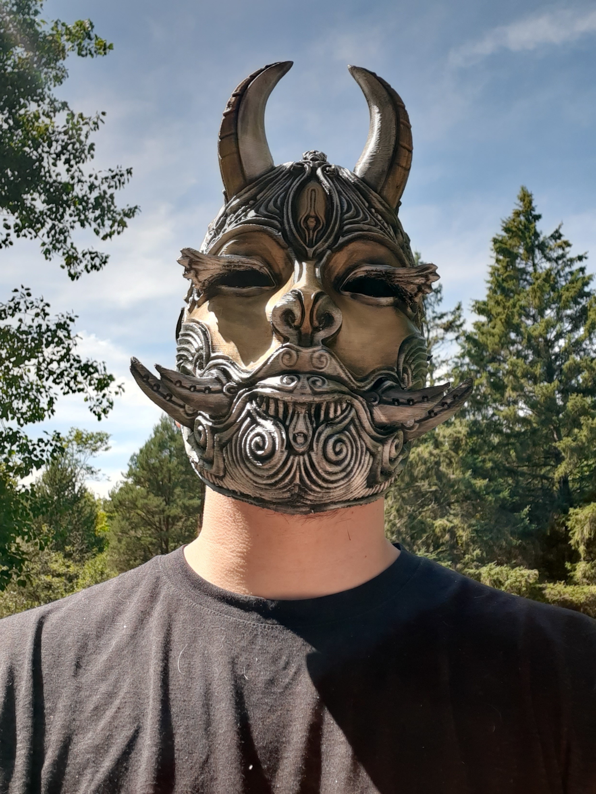 STL file female oni mask・3D print design to download・Cults