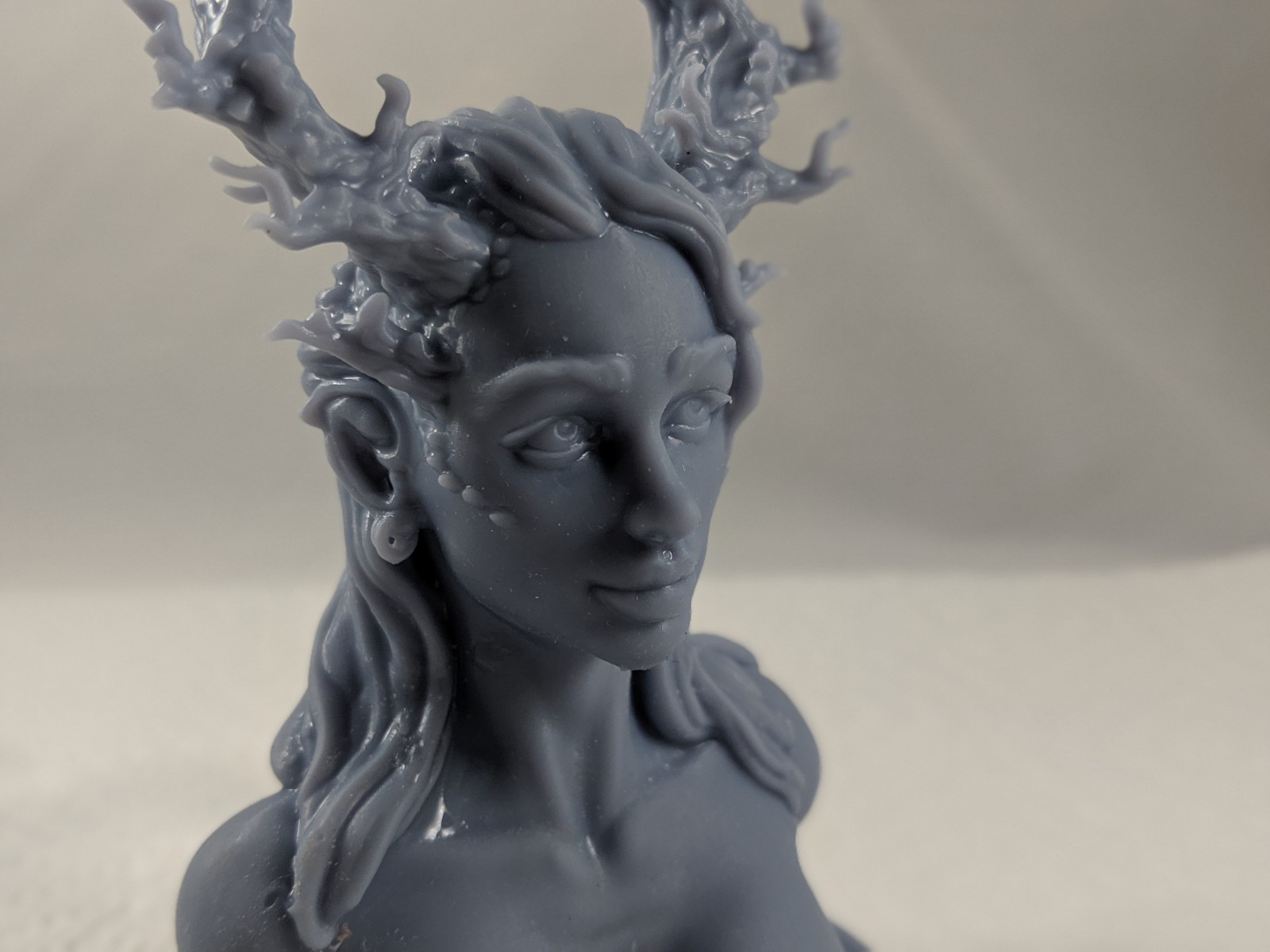 OBJ file Dryad ♀️・3D print model to download・Cults