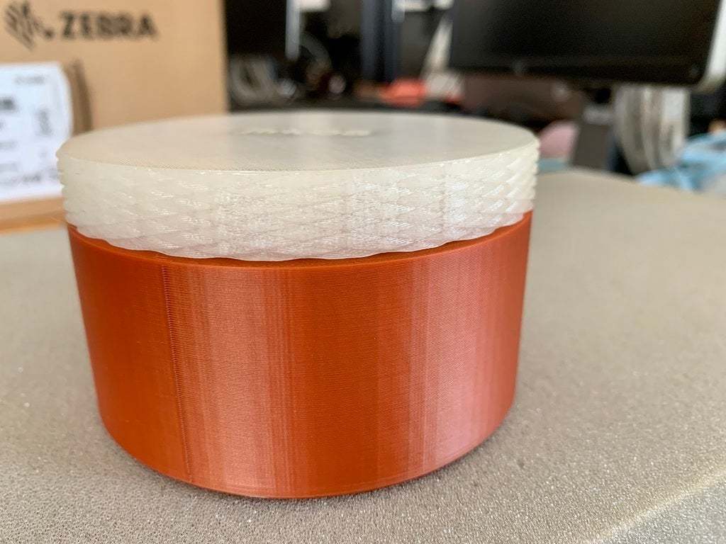 Download free STL file Small rounded box with lid • 3D printing ...