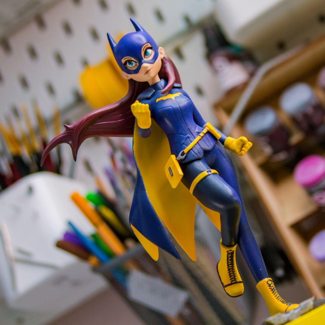 3D file Batgirl Fanart 👧・3D printable model to download・Cults