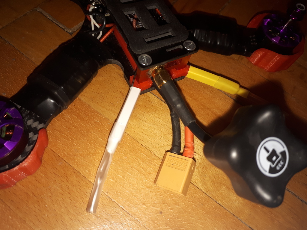 Free 3D file Armattan chameleon antenna guide support・3D print design ...