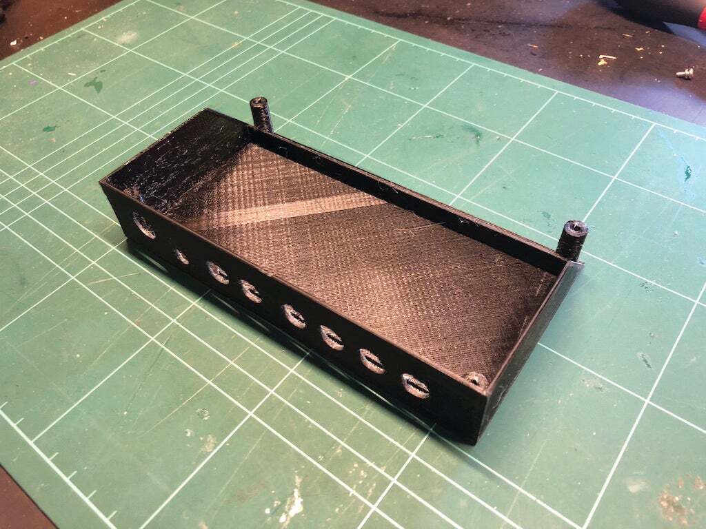 Free STL file Workbench LED Lighting Controller・3D print design to ...