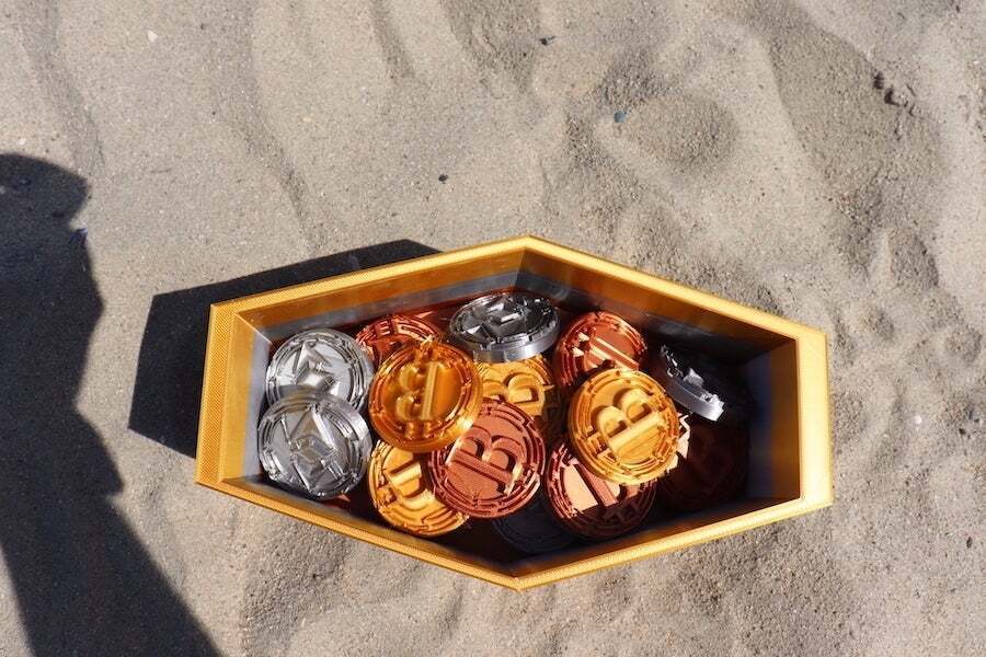 Free STL file Cryptic Box・3D printer model to download・Cults