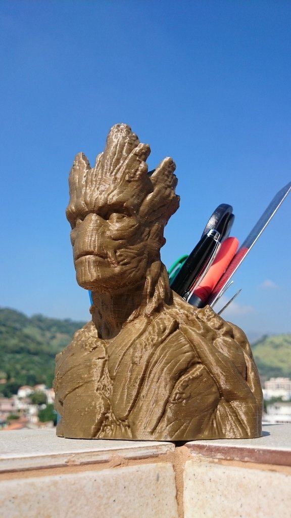 Free STL file Groot Pen Holder 🖊️・3D printing template to download・Cults