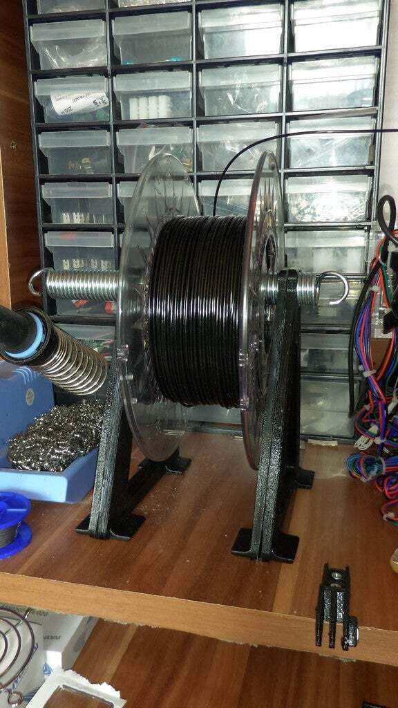 Free STL file Filament Stand 01 🪢・3D printer model to download・Cults