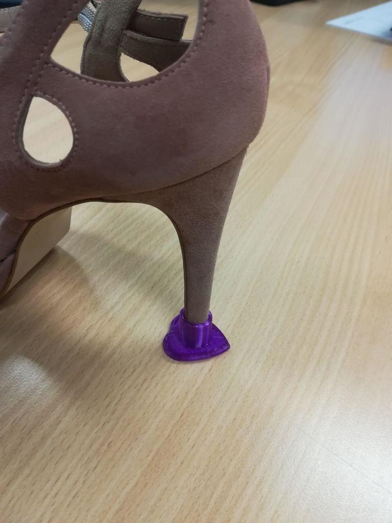 STL file Heel protectors for garden・3D printable design to download・Cults