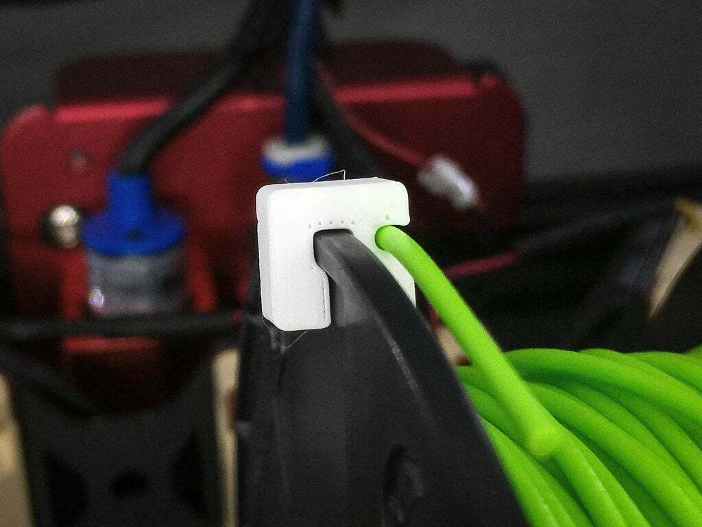 Free STL file Filament Spool Clips (Pack) 🪢・3D printer design to ...