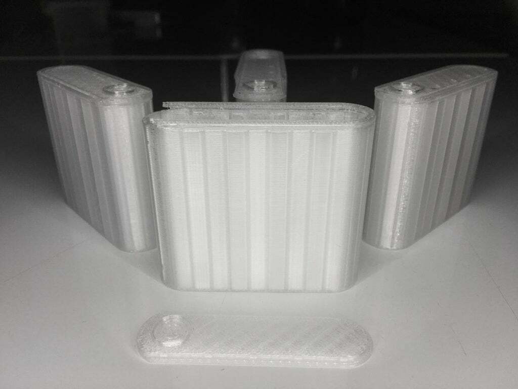 Free STL file AA Battery Case (x4 Holes Version)・3D printer model to ...