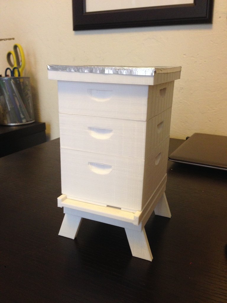Free STL file The Ultimate Langstroth Beehive Model 🎨・3D printing idea ...