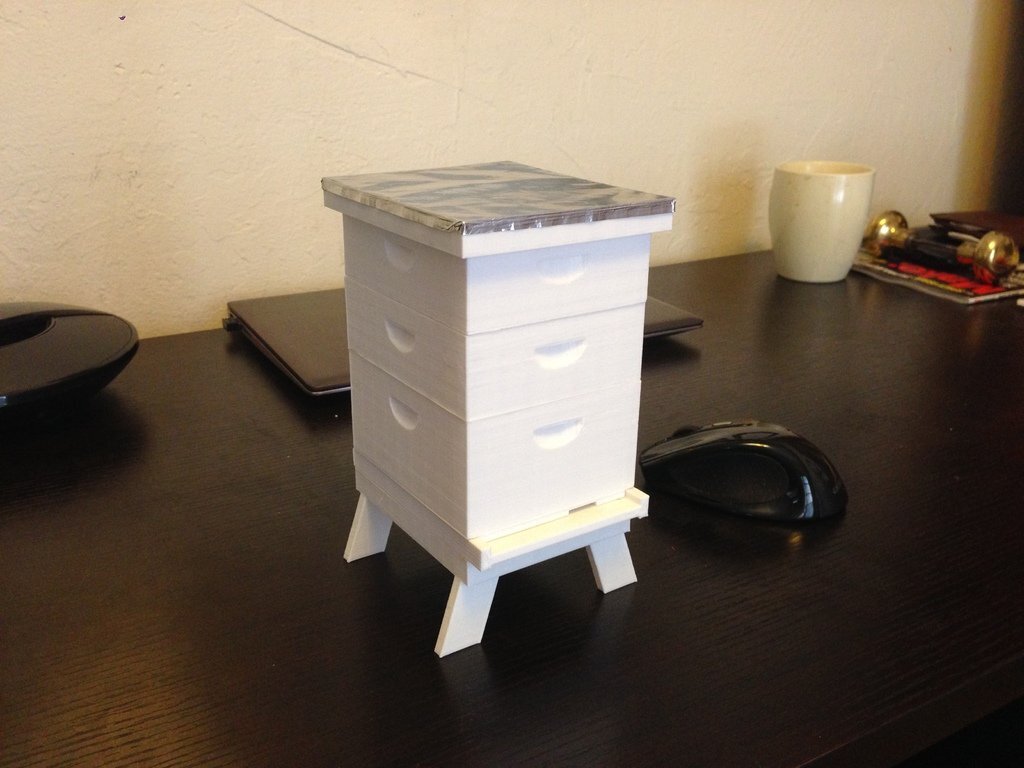 Free STL file The Ultimate Langstroth Beehive Model 🎨・3D printing idea ...