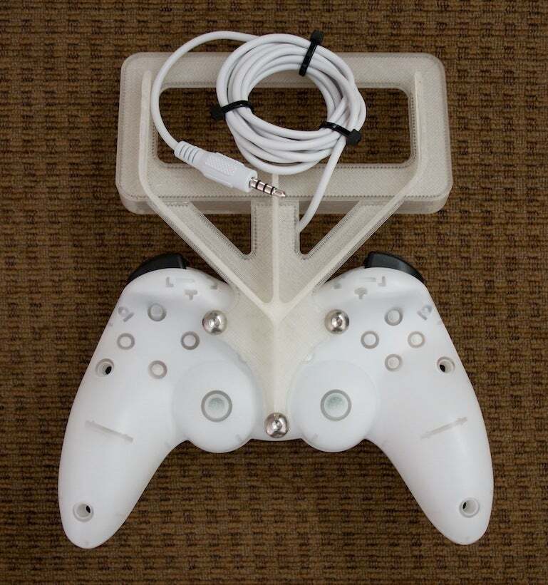 Free STL file 60Beat Controller iPhone mount.・3D printing design to ...